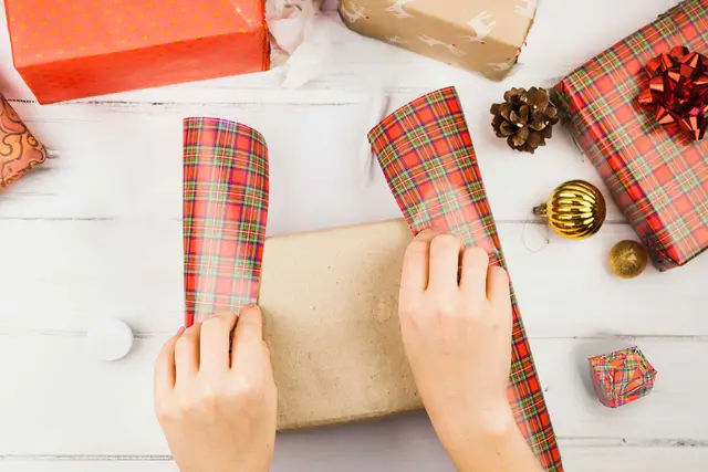 Design Custom Gift Wrapping Paper Online | Printo.in